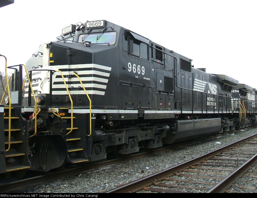 NS 9669 on 506